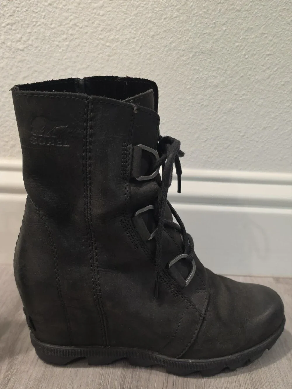 Sorel | Shoes | Sorel Joan Of Arctic Leather Wedge Boot | Poshmark